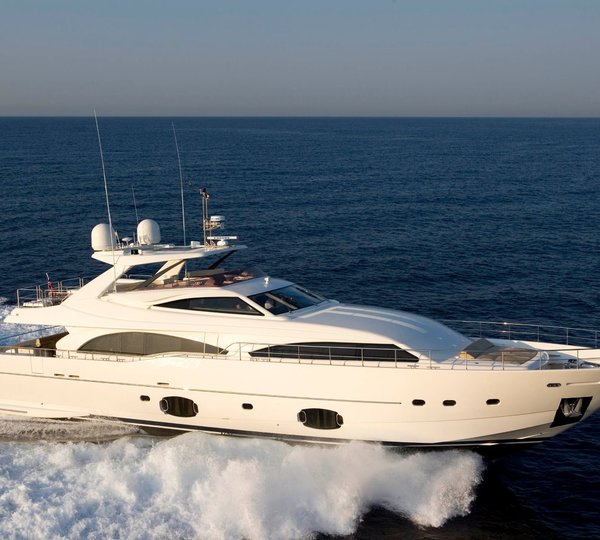 ICEBERG Yacht Charter Details, a Dashew Offshore FPB 97 Superyacht ...
